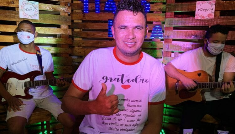 DOE VOCÊ TAMBÉM: Live solidária de Tiago Lima e convidados irá ajudar ... DOE VOCÊ TAMBÉM: Live solidária de Tiago Lima e convidados irá ajudar ...